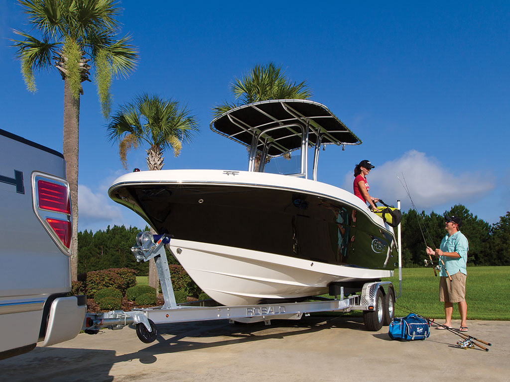2020 Robalo 200 Center Console - Overview